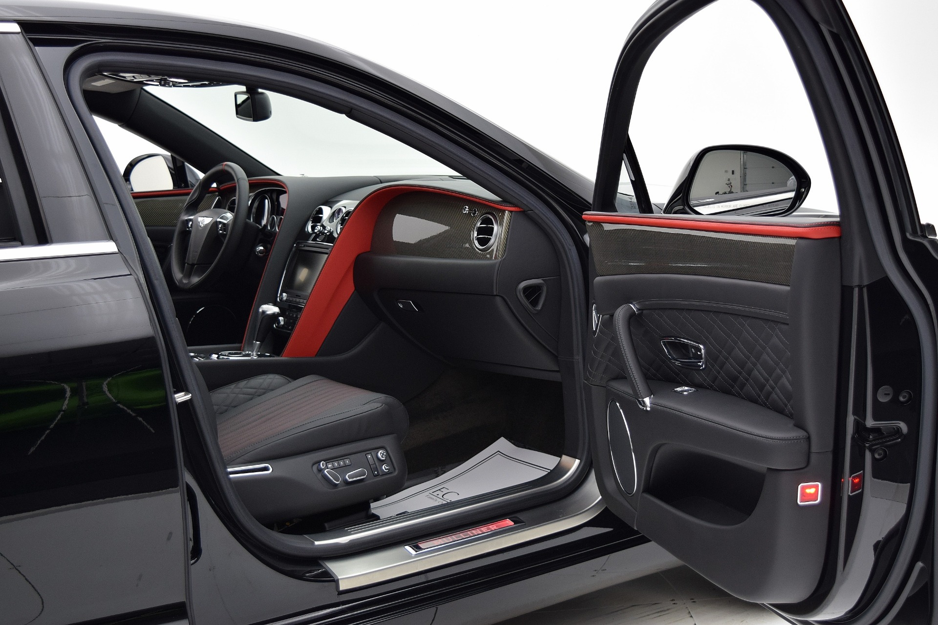 Used 2018 Bentley Flying Spur V8 S Design Series Red Pack For Sale ...