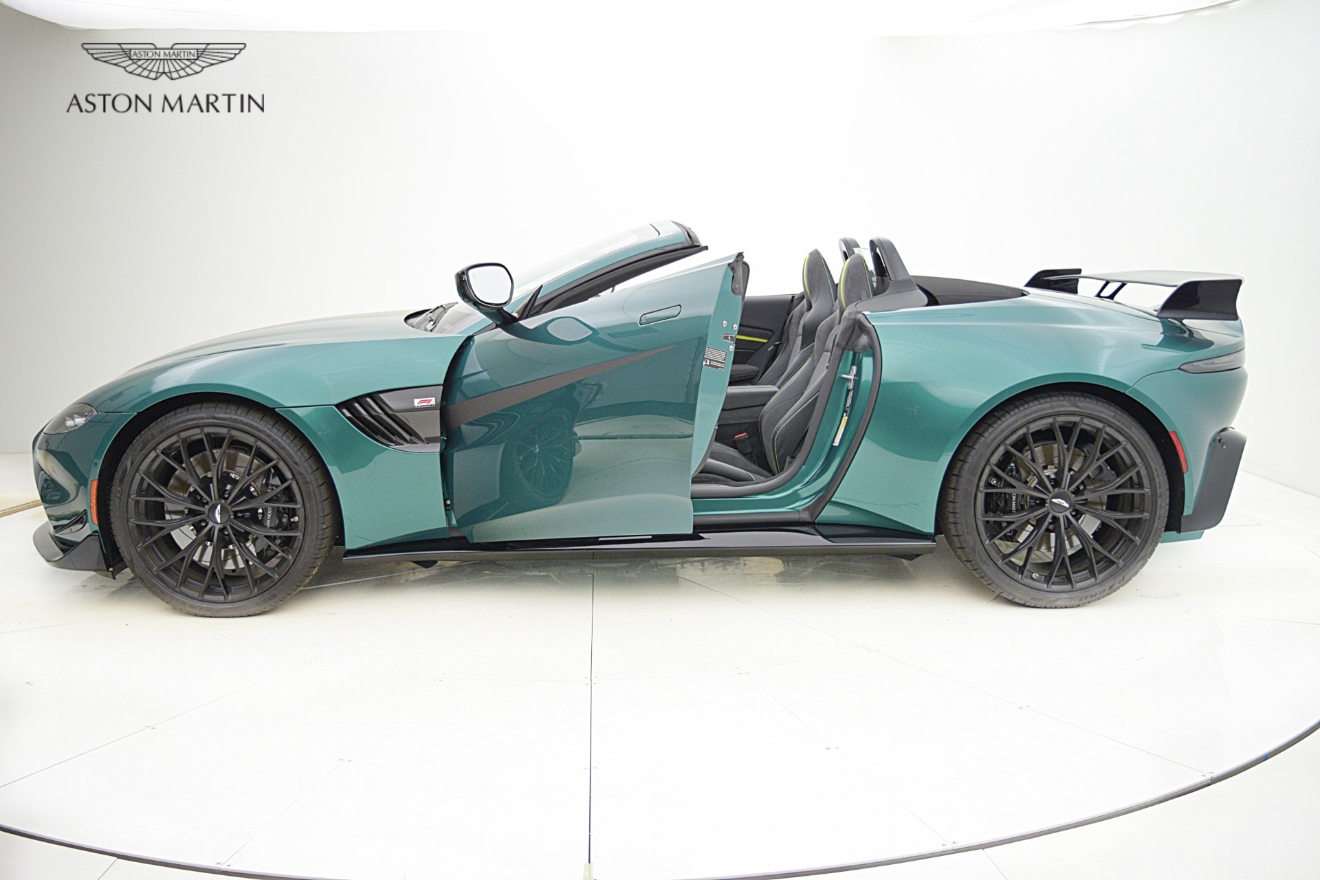 Used 2022 Aston Martin Vantage F1 Edition For Sale ($149,000) | F.C ... Used 2022 Aston Martin Vantage F1 Edition For Sale ($149,000) | F.C ...