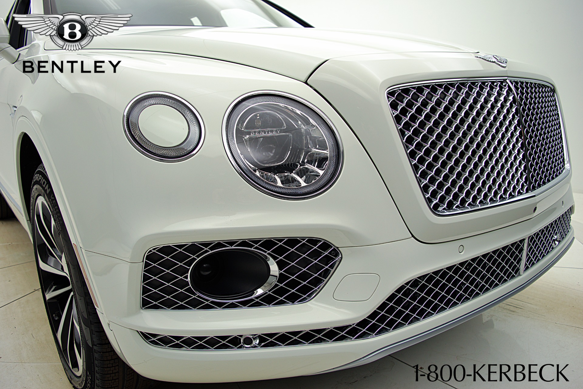 Used 2018 Bentley Bentayga W12 Signature AWD / LEASE OPTIONS AVAILABLE ...