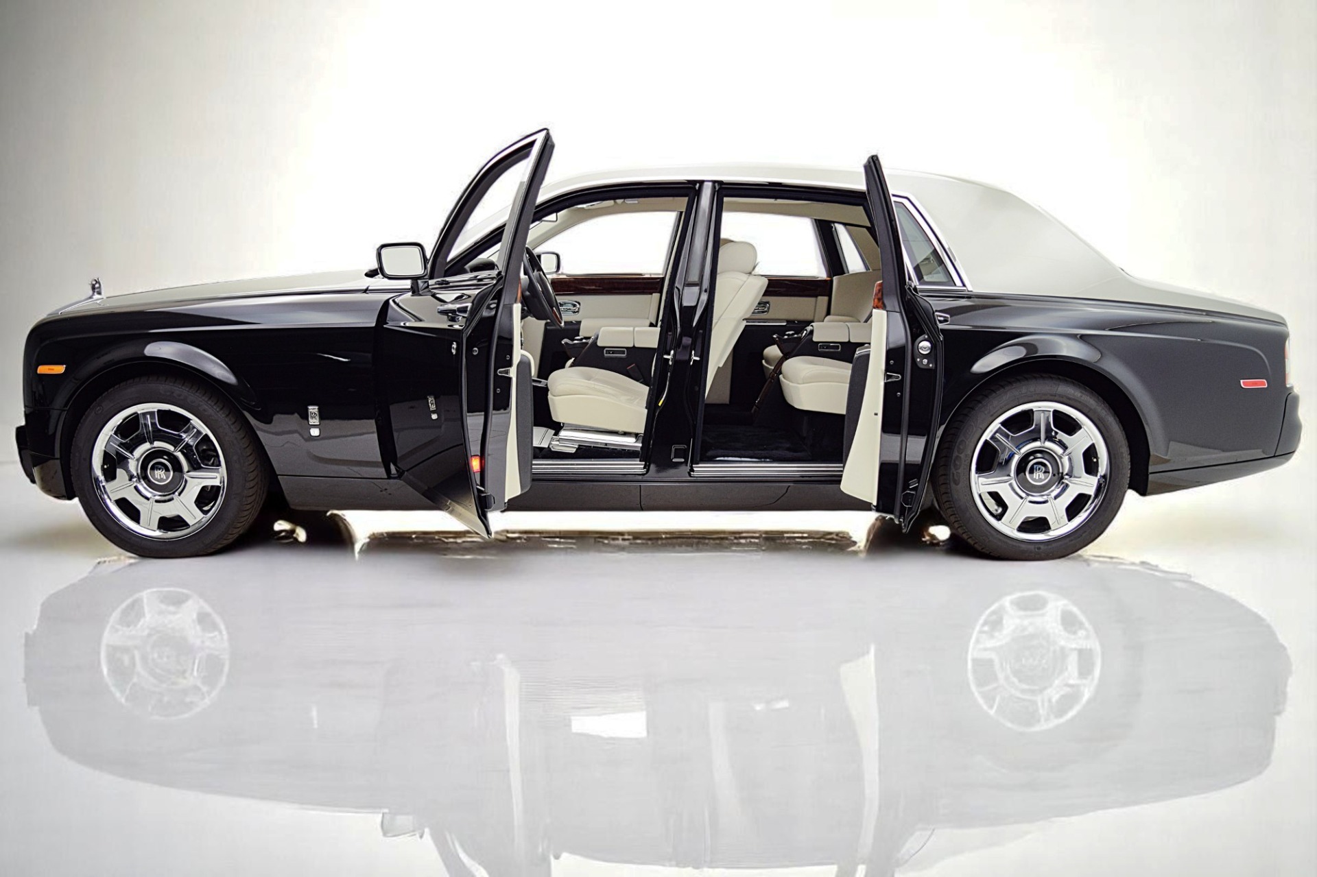 Used 2007 Rolls-Royce Phantom For Sale ($139,000) | F.C. Kerbeck Aston ...