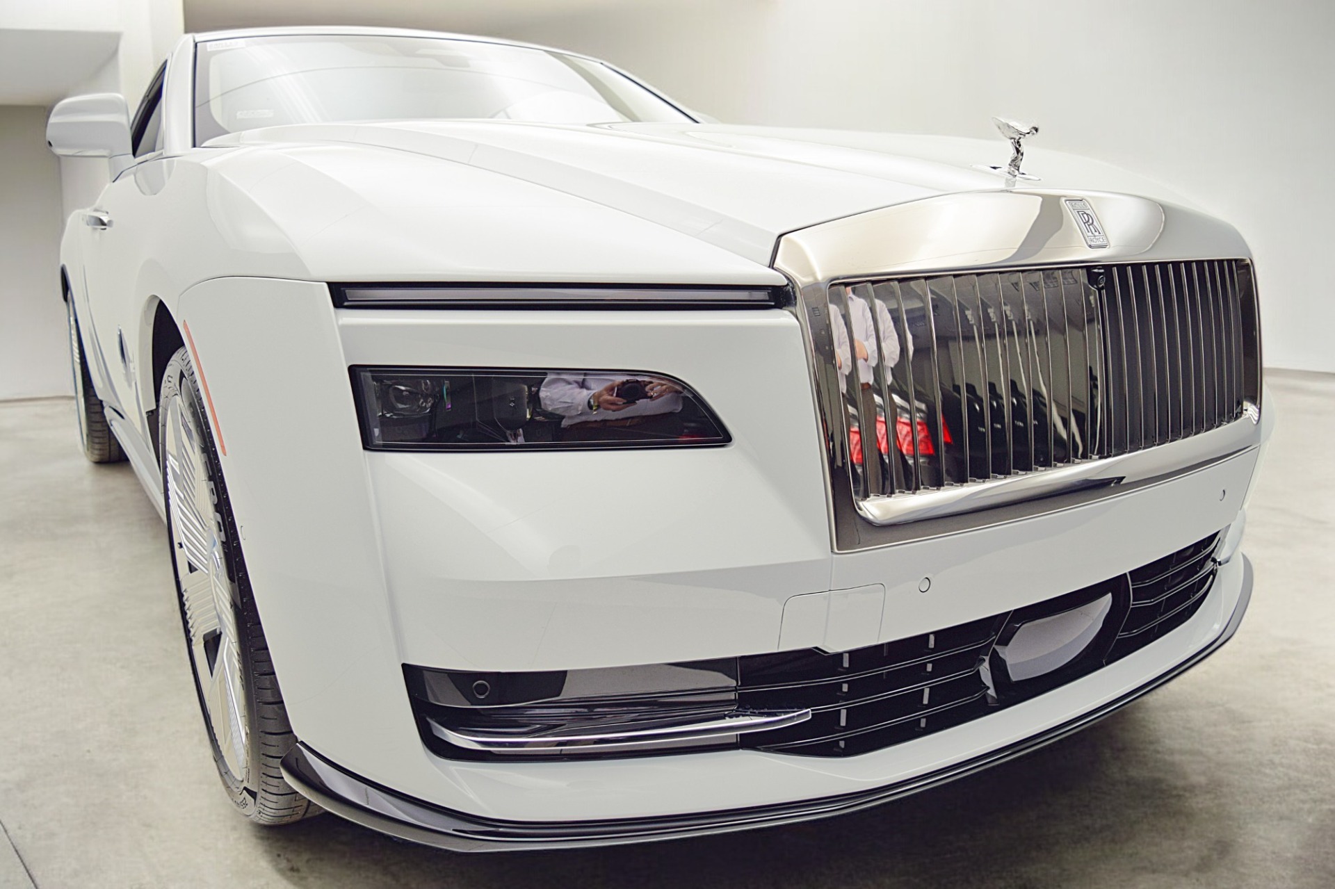 Used 2024 Rolls-Royce Spectre For Sale ($441,850) | F.C. Kerbeck Aston ...