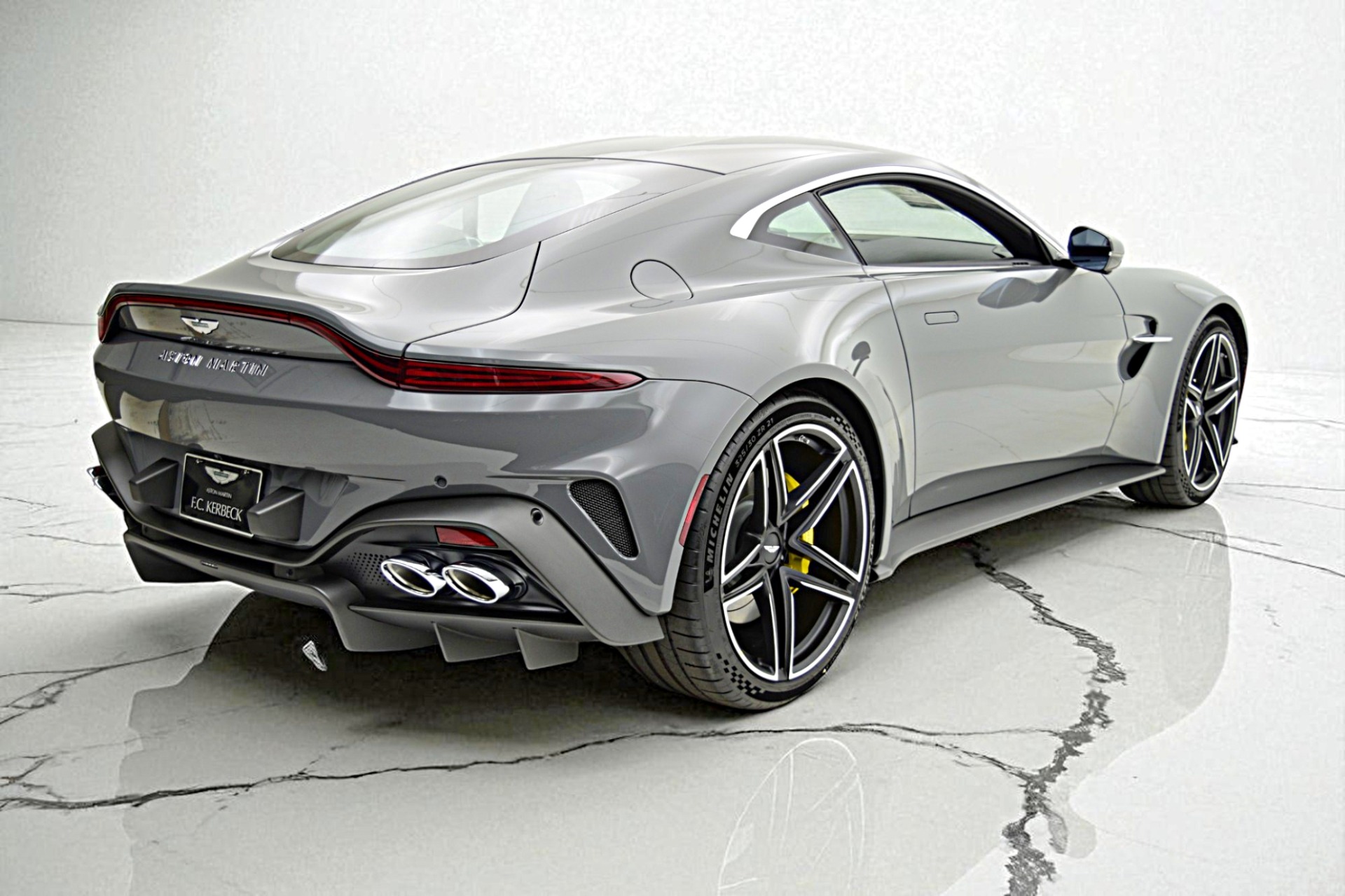 New 2026 Aston Martin Vantage Coupe For Sale ($209,215) | F.C. Kerbeck ...